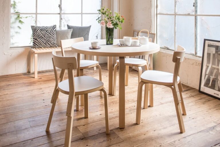 【1K一人暮らし】Artek 90Bのラウンドテーブルを購入しました！ | カナロード